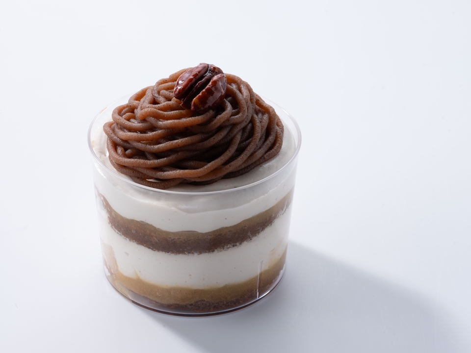 Tiramisu a la creme de marrons, poires et noix de pecan caramelisees